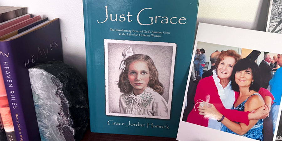 Just Grace: God’s Amazing Grace in the Life of an Ordinary Woman ...